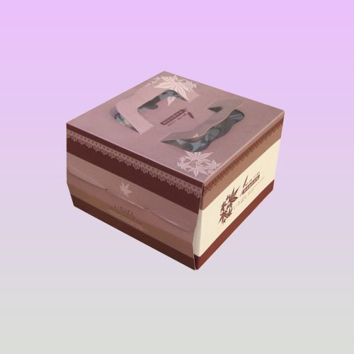 Custom cake boxes styled with customized features to raise customer’s ...